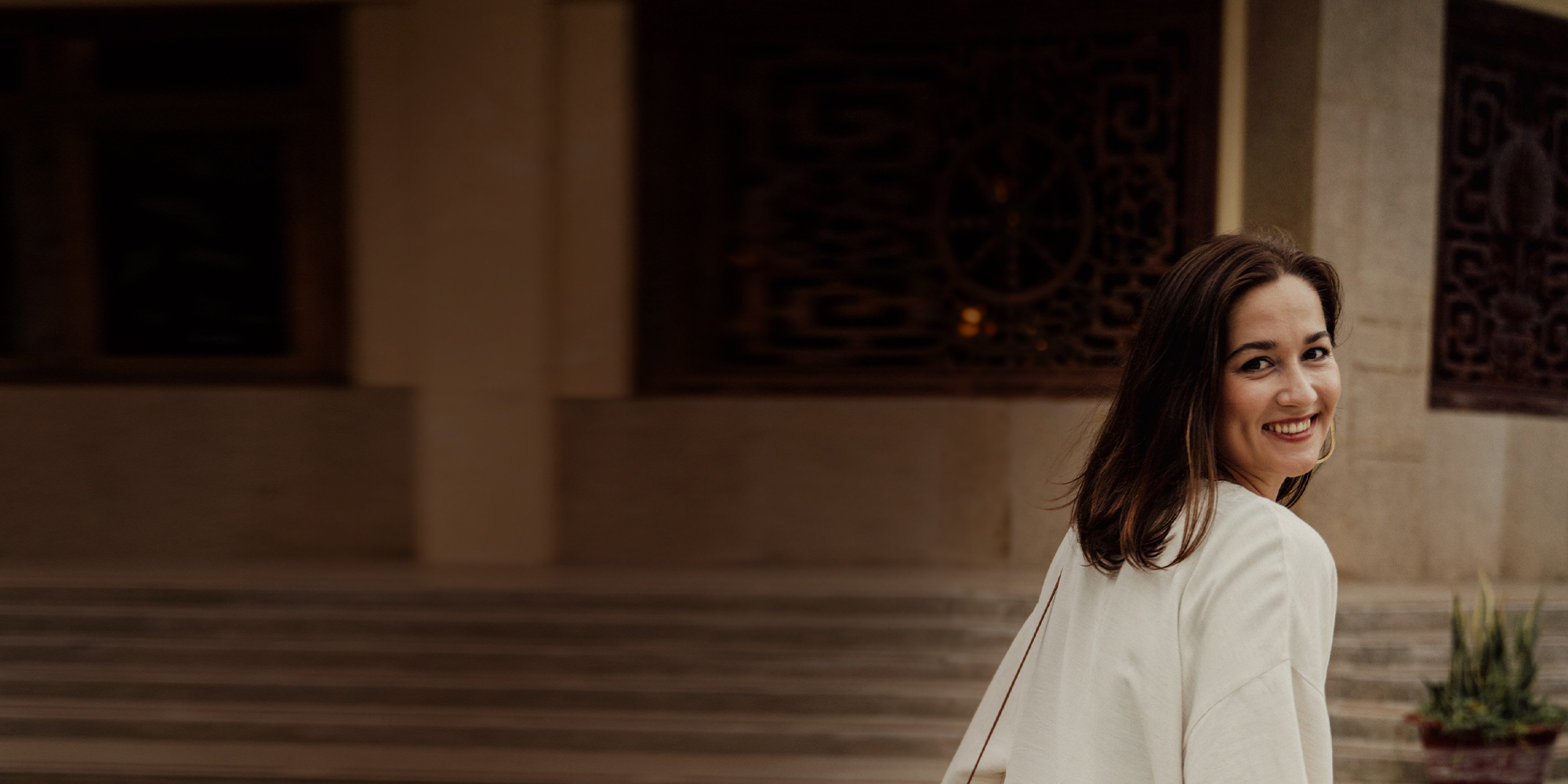 Working from Travel: Before, During and After Your Trip | Join Avoya ...